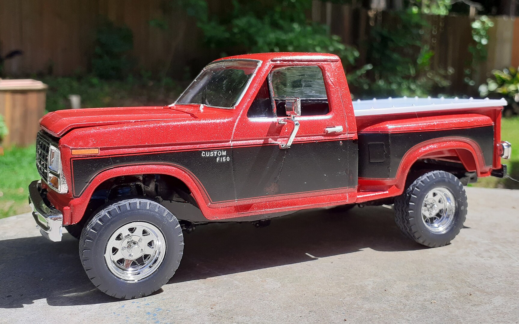 Ford Ranger Pickup -- Plastic Model Truck Kit -- 1/24 Scale -- #854360 ...