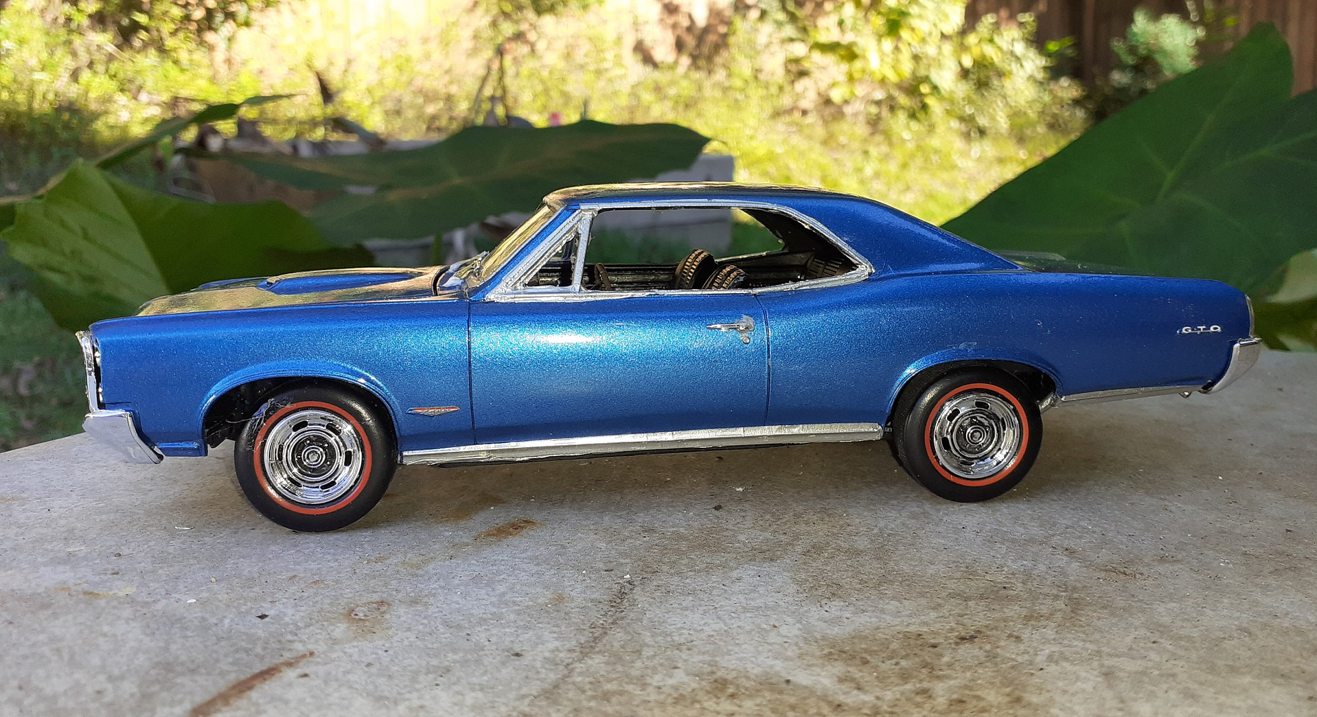 1966 Pontiac GTO -- Plastic Model Car Kit -- 1/25 Scale -- #854479 ...