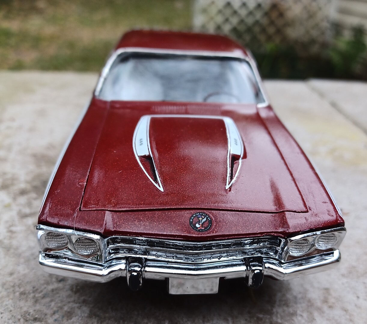 1974 PLYMOUTH ROAD RUNNER -- Plastic Model Car Vehicle Kit -- 1/25 ...