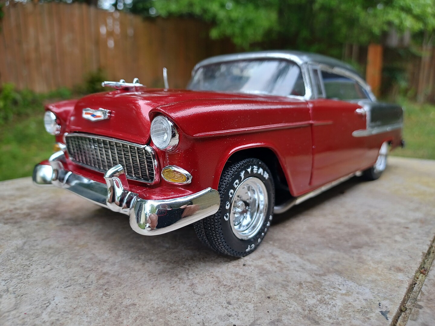 '55 Chevy Bel Air Hardtop -- Plastic Model Car Kit -- 1/16 Scale ...