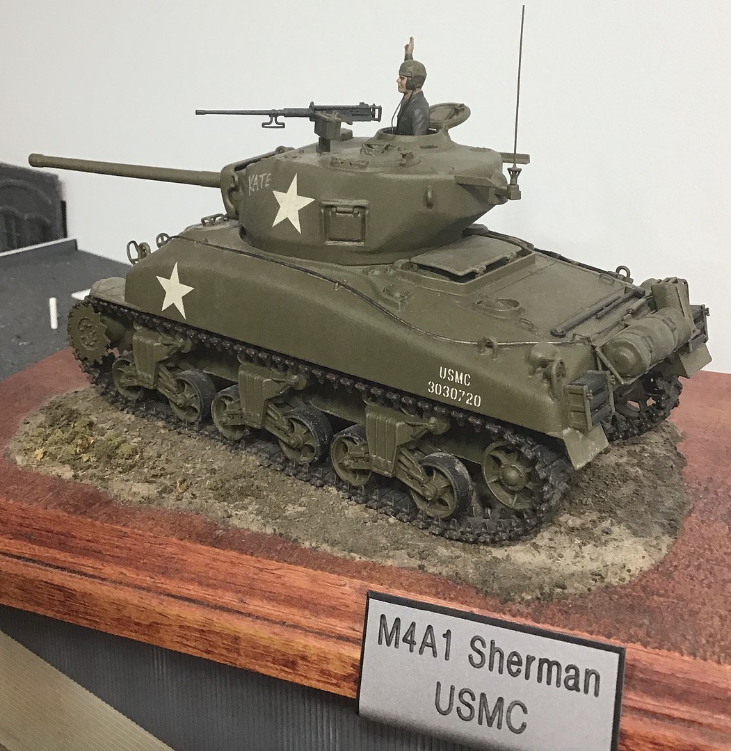 Sherman M4-A1 -- Plastic Model Military Vehicle Kit -- 1/35 Scale ...