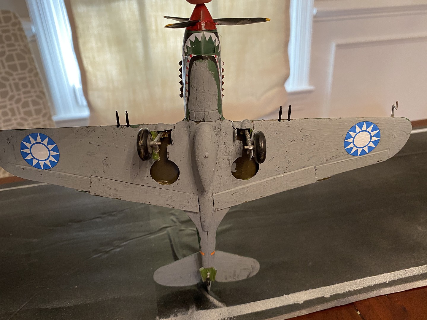 P40B Tiger Shark Aircraft -- Plastic Model Airplane Kit -- 1/48 Scale ...
