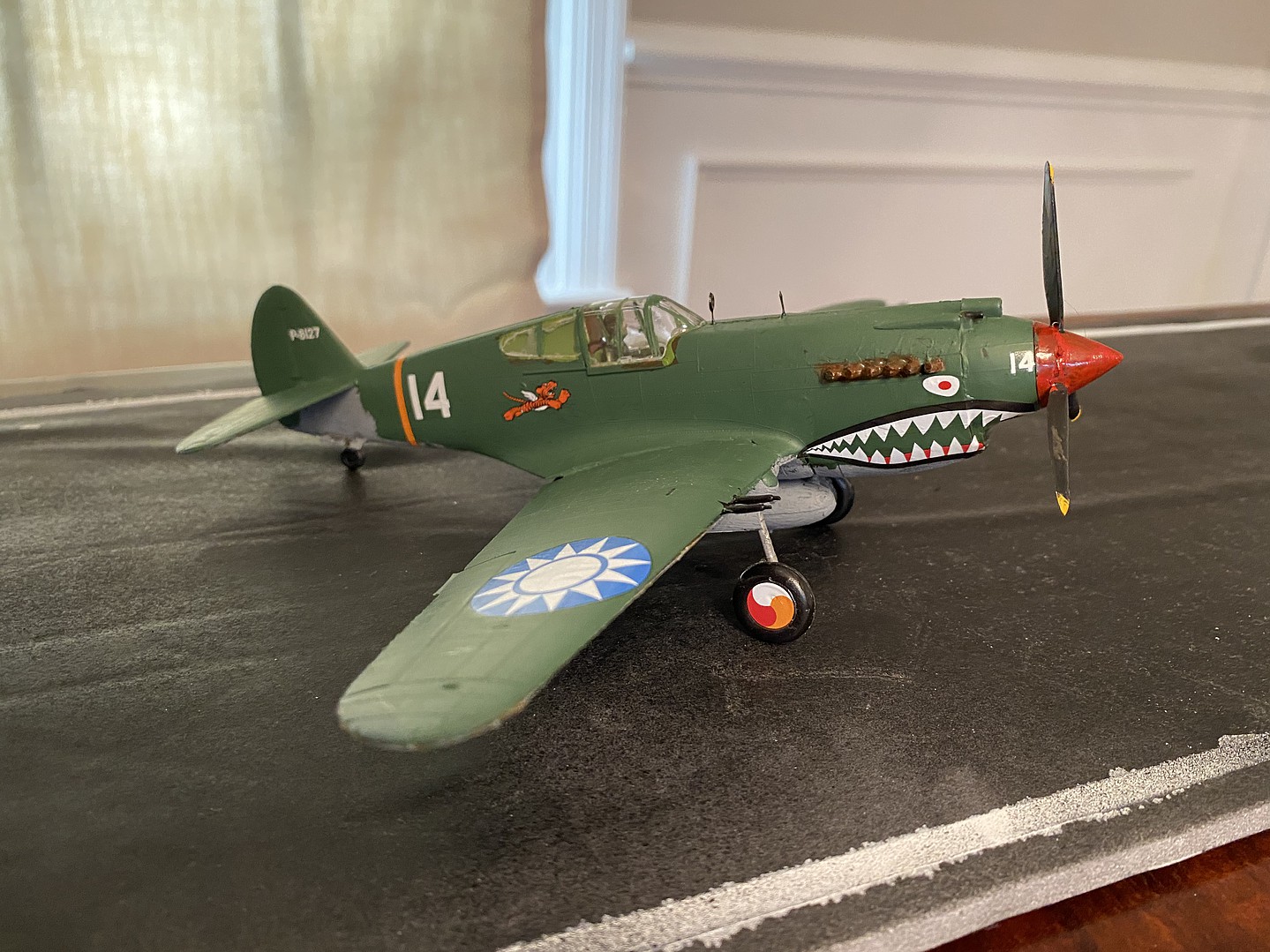 P40B Tiger Shark Aircraft -- Plastic Model Airplane Kit -- 1/48 Scale ...