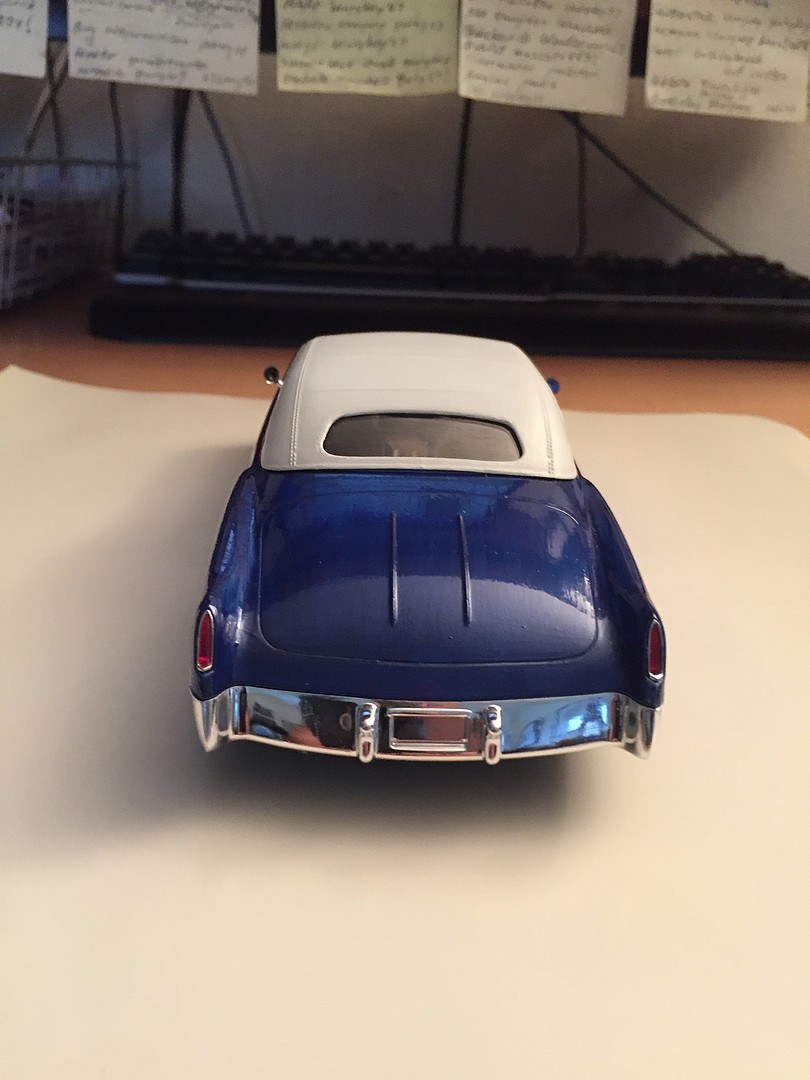 Custom Cadilac Eldorado -- Plastic Model Car Kit -- 1/25 Scale ...