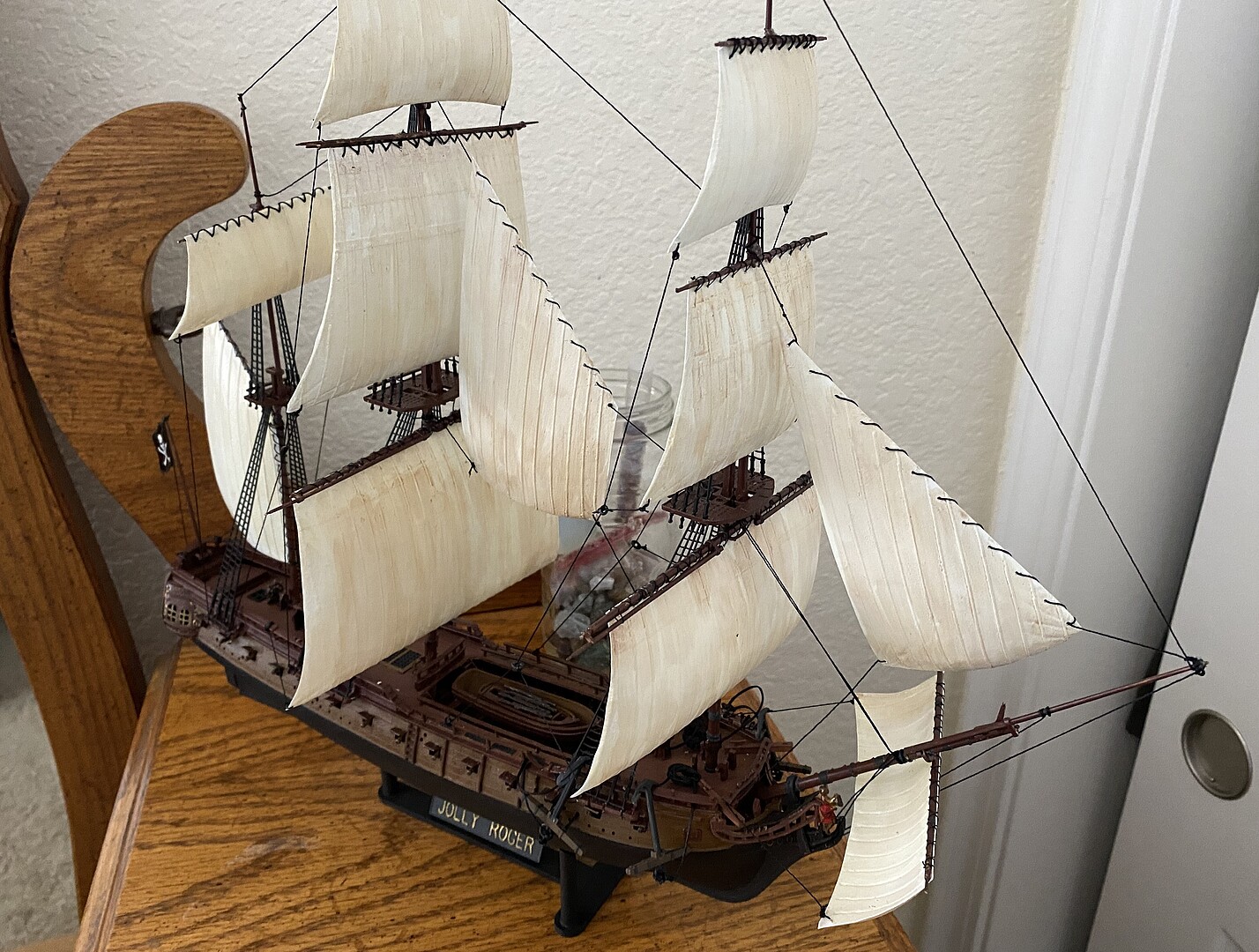 Jolly Roger Pirate Boat -- Plastic Model Sailing Ship -- 1/130 Scale ...