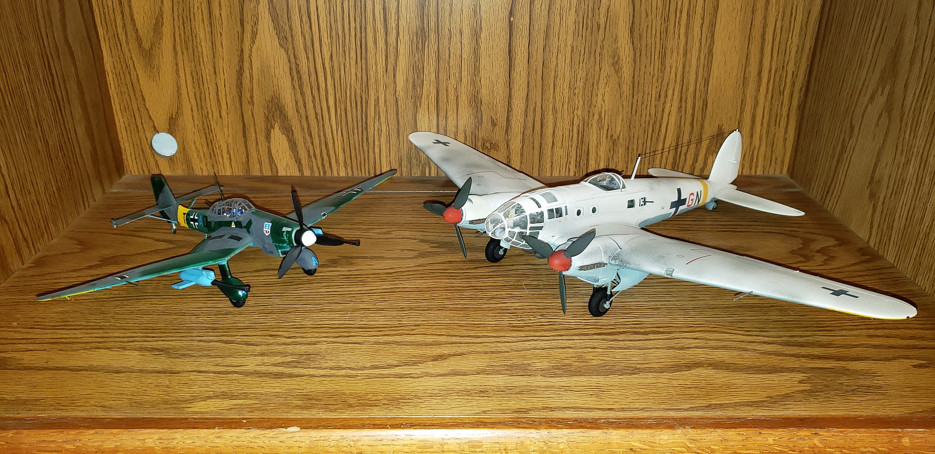 Gallery Pictures ICM WWII German He111H16 Bomber Plastic Model Airplane ...