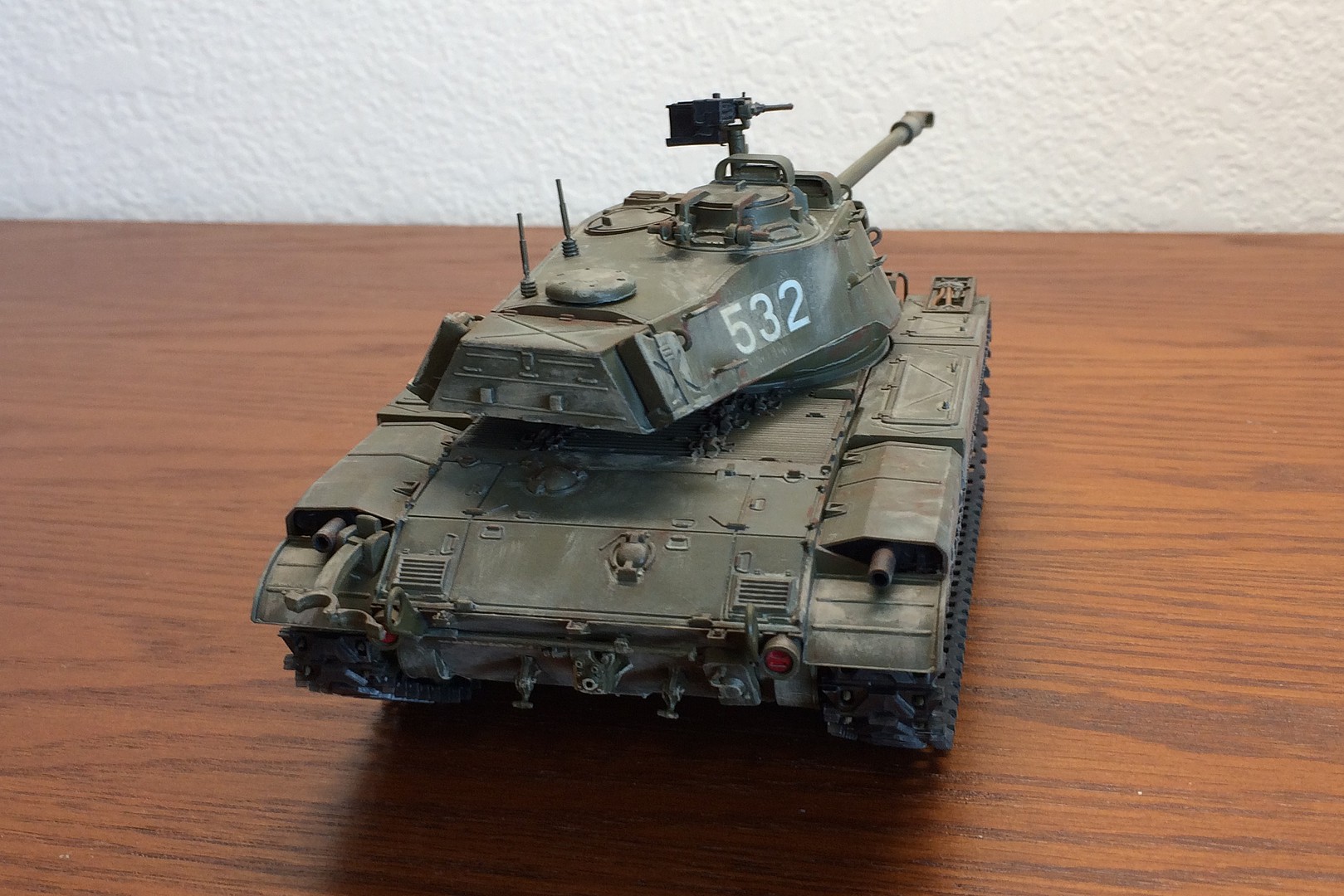 US M41 Walker Bulldog -- Plastic Model Military Vehicle Kit -- 1/35 ...