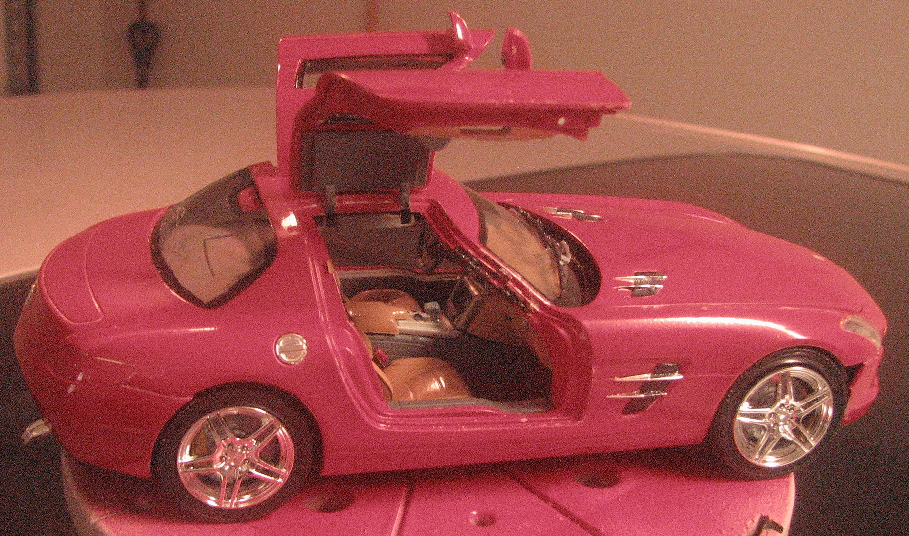 Mercedes-Benz SLS AMG -- Plastic Model Car Kit -- 1/24 Scale -- #07100 ...