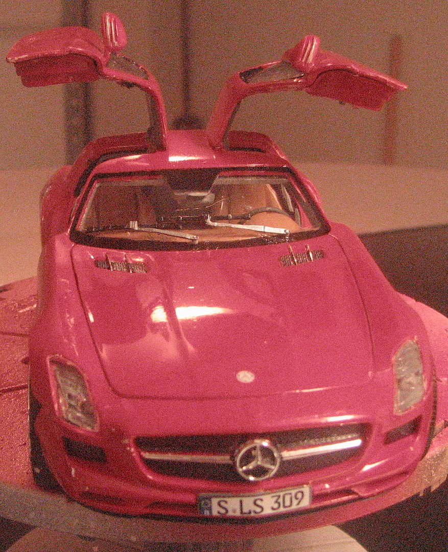 Mercedes-Benz SLS AMG -- Plastic Model Car Kit -- 1/24 Scale -- #07100 ...