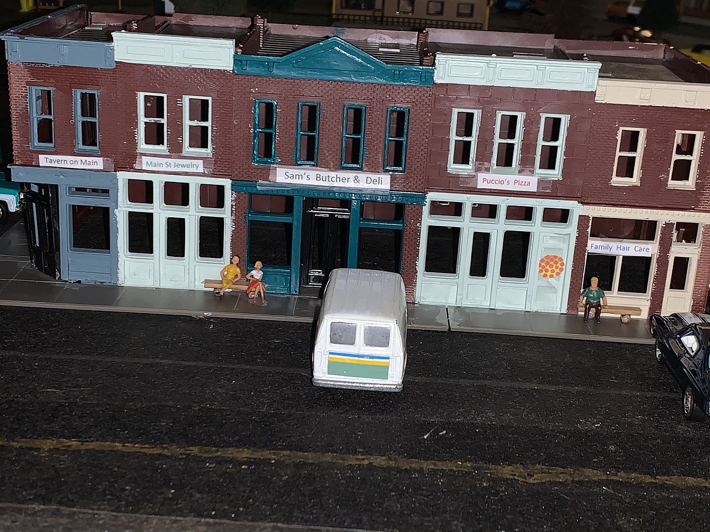 Merchant's Row I - Kit - 11 x 5 x 4'' -- HO Scale Model Railroad ...