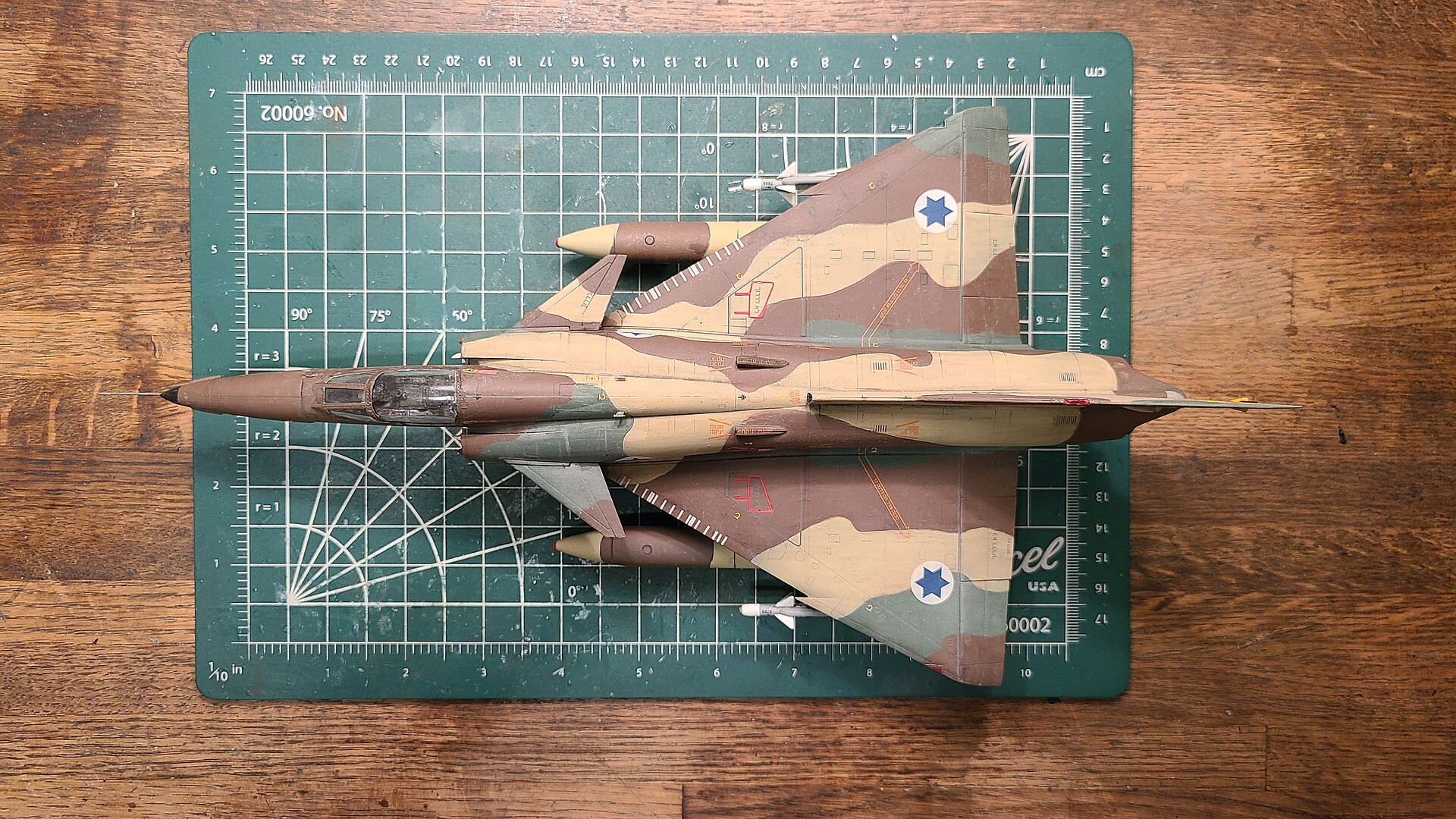 C2/C7 Kfir Israeli AF Fighter-Bomber (New Tool) -- Plastic Model ...