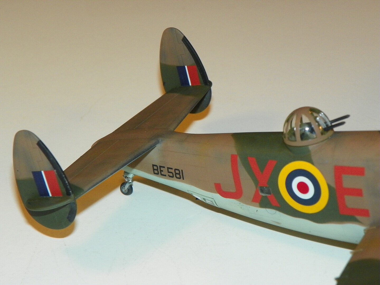 PV-1 Ventura RAF-RCAF -- Plastic Model Airplane Kit -- 1/72 Scale ...