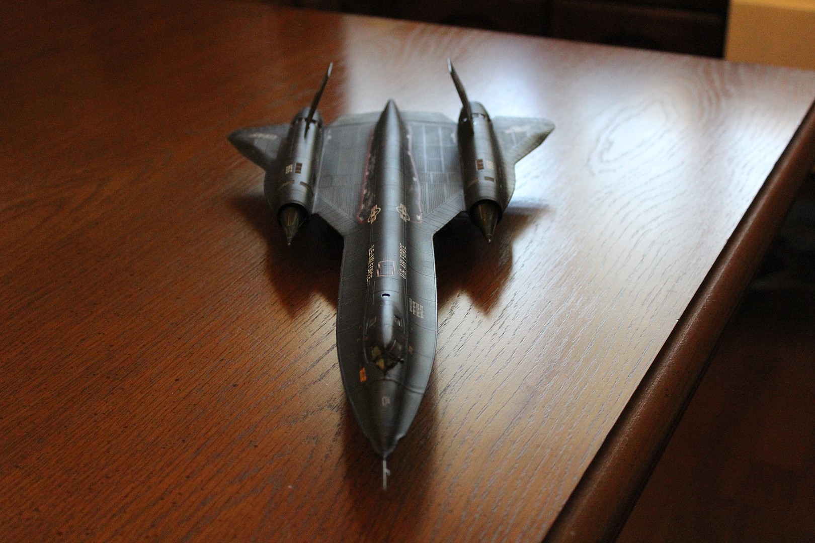 SR-71A Blackbird -- Plastic Model Airplane Kit -- 1/72 Scale -- #855810 ...