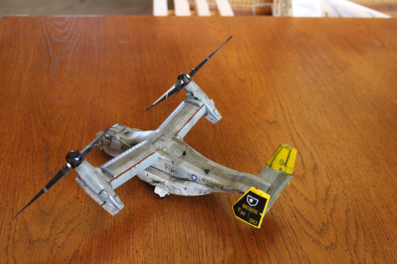 MV-22B Osprey -- Plastic Model Airplane Kit -- 1/72 Scale -- #01571 ...
