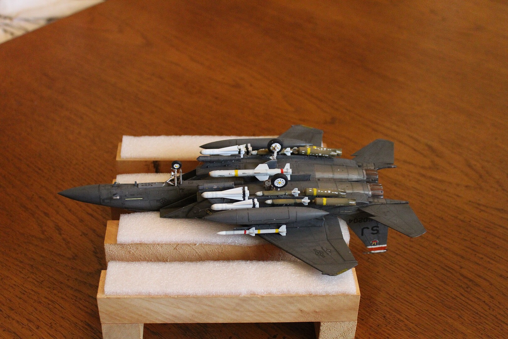 F15E Strike Eagle 333rd FS USAF Fighter -- 1/72 Scale -- Plastic Model ...