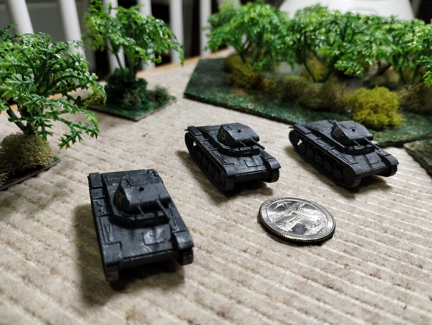 German PzKpfw II Light Tank (Snap) -- Plastic Model Tank Kit -- 1/100 ...