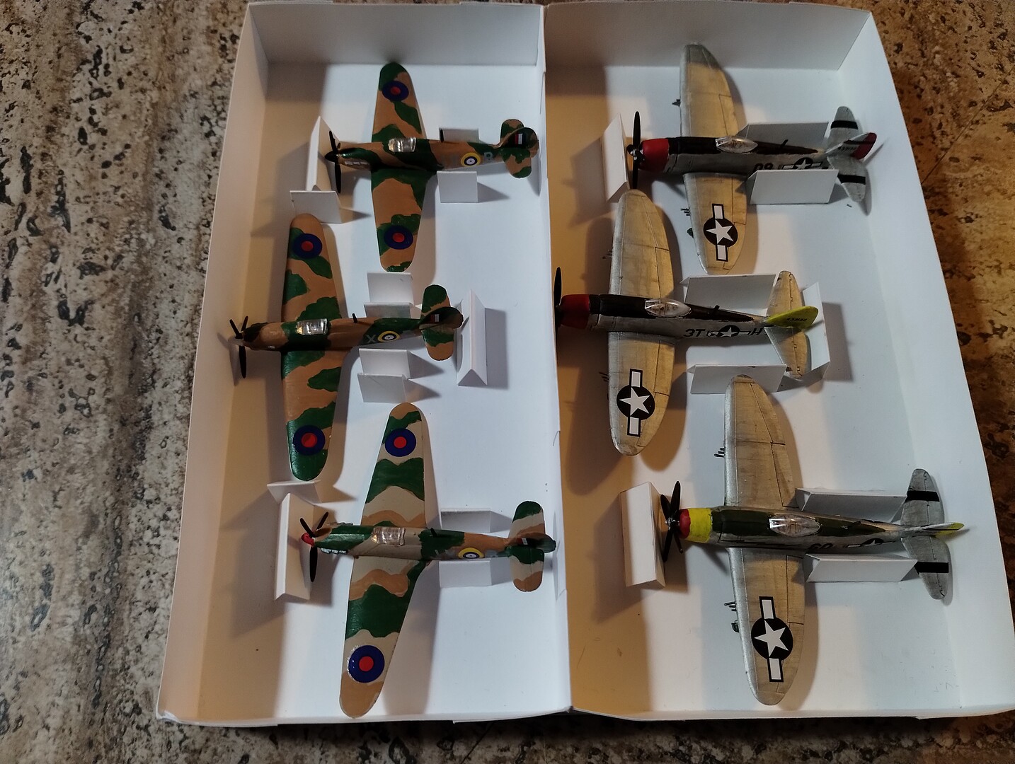 British Fighter Hurricane Mk-1 -- Plastic Model Airplane Kit -- 1/144 ...