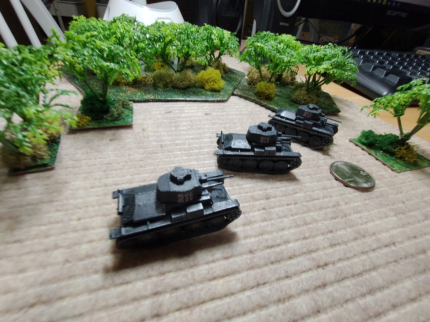 German 38t Tank Snap Kit -- Plastic Model Tank Kit -- 1/100 Scale ...