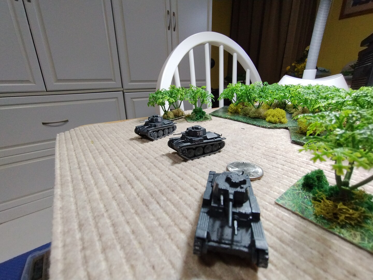 German 38t Tank Snap Kit -- Plastic Model Tank Kit -- 1/100 Scale ...