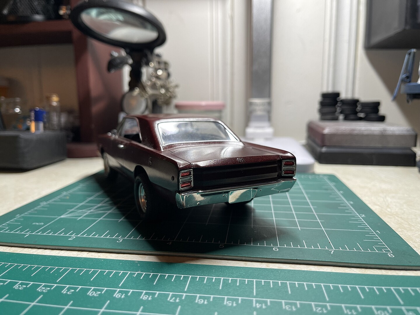 1968 Dodge Hemi Dart 2'n1 -- Plastic Model Car Kit -- 1/25 Scale ...