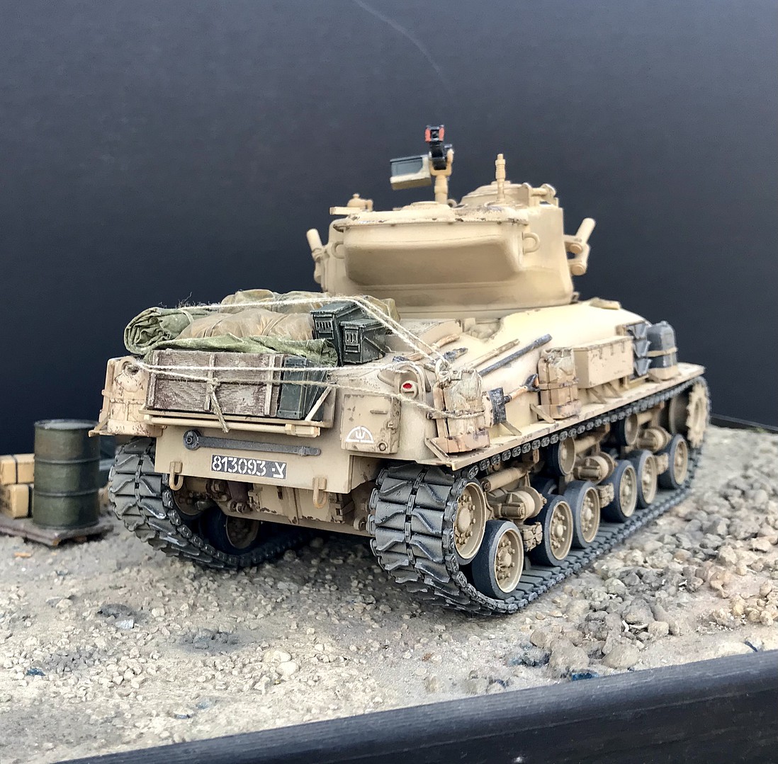 Israeli Tank M51 -- Plastic Model Military Vehicle Kit -- 1/35 Scale -- #35323 pictures by edtarverd