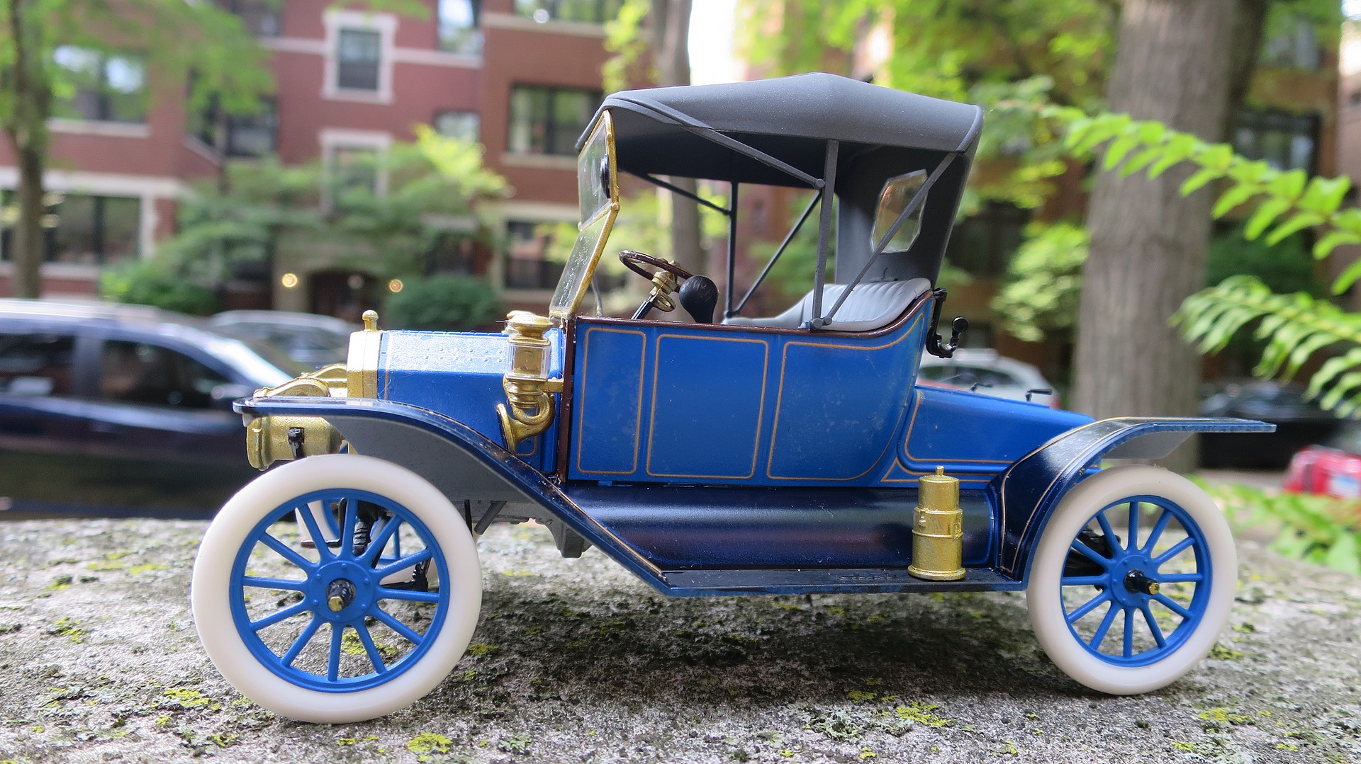 1/24 1913 Ford Model T Roadster -- Plastic Model Car Kit -- 1/24 Scale ...