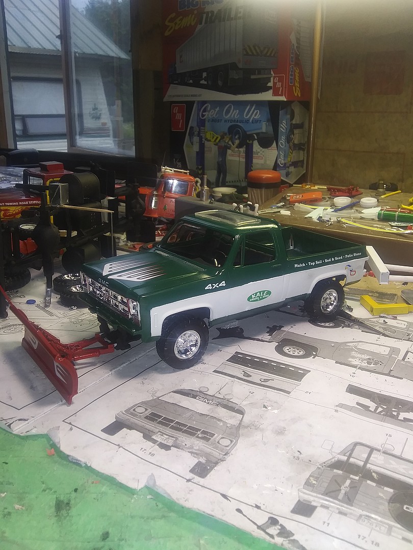 Gallery Pictures Revell-Monogram GMC Pickup with Snow Plow Plastic ...