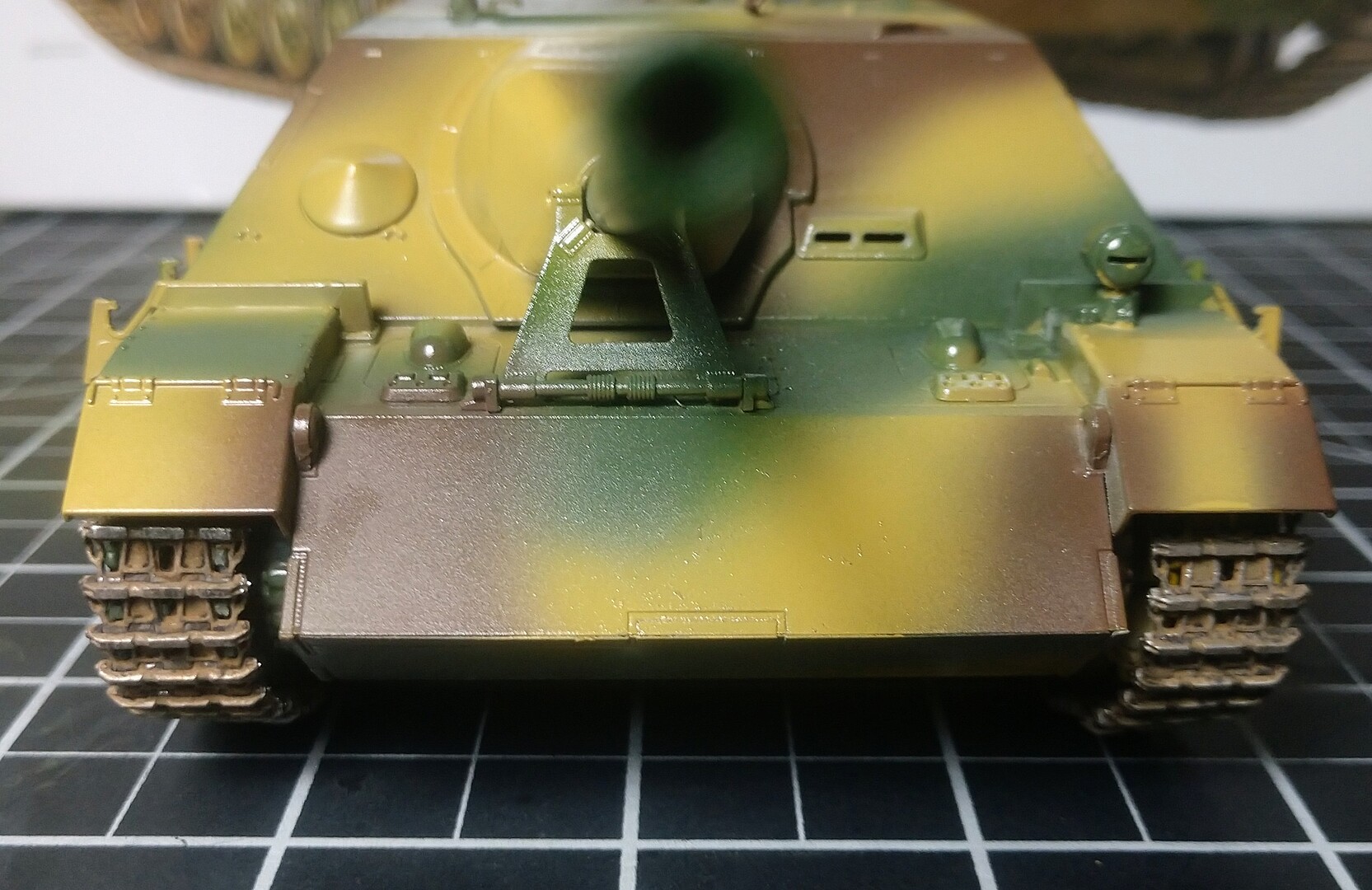 German Jagdpanzer IV/70(V)Lang -- Plastic Model Military Vehicle Kit -- 1/35 Scale -- #35340 ...