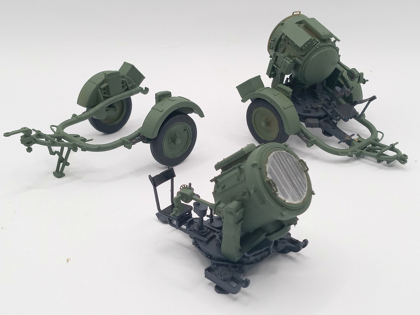 60cm Flak Sw 36 Spotlight w/SdAh51n Trailer -- Plastic Model Vehicle ...