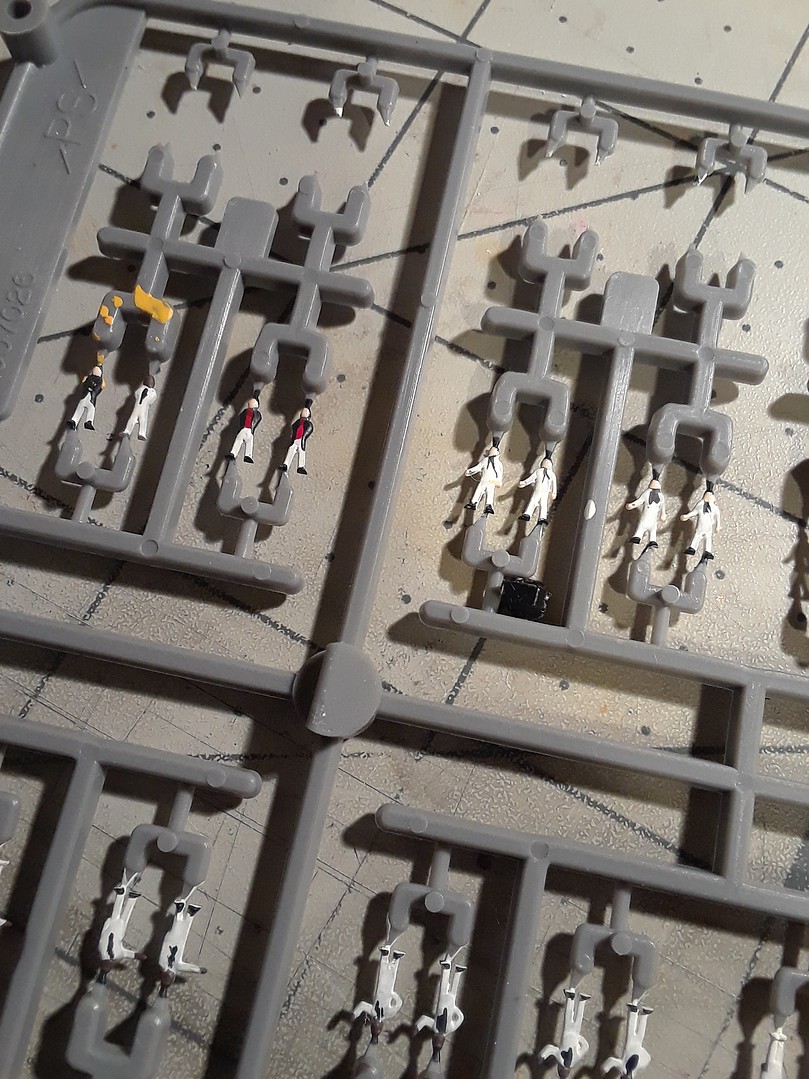 Sailors Ship Crew Set (144) -- Plastic Model Military Figure Kit -- 1/ ...