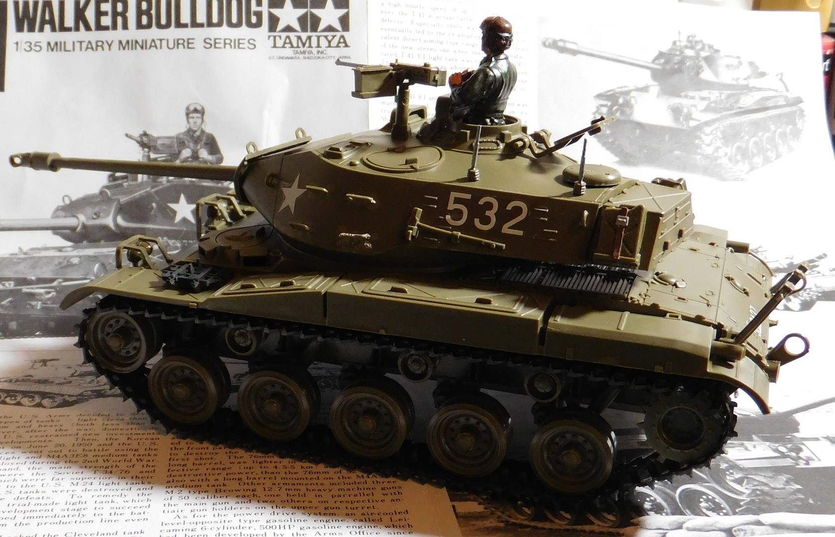 US M41 Walker Bulldog -- Plastic Model Military Vehicle Kit -- 1/35 Scale -- #35055 pictures by ...