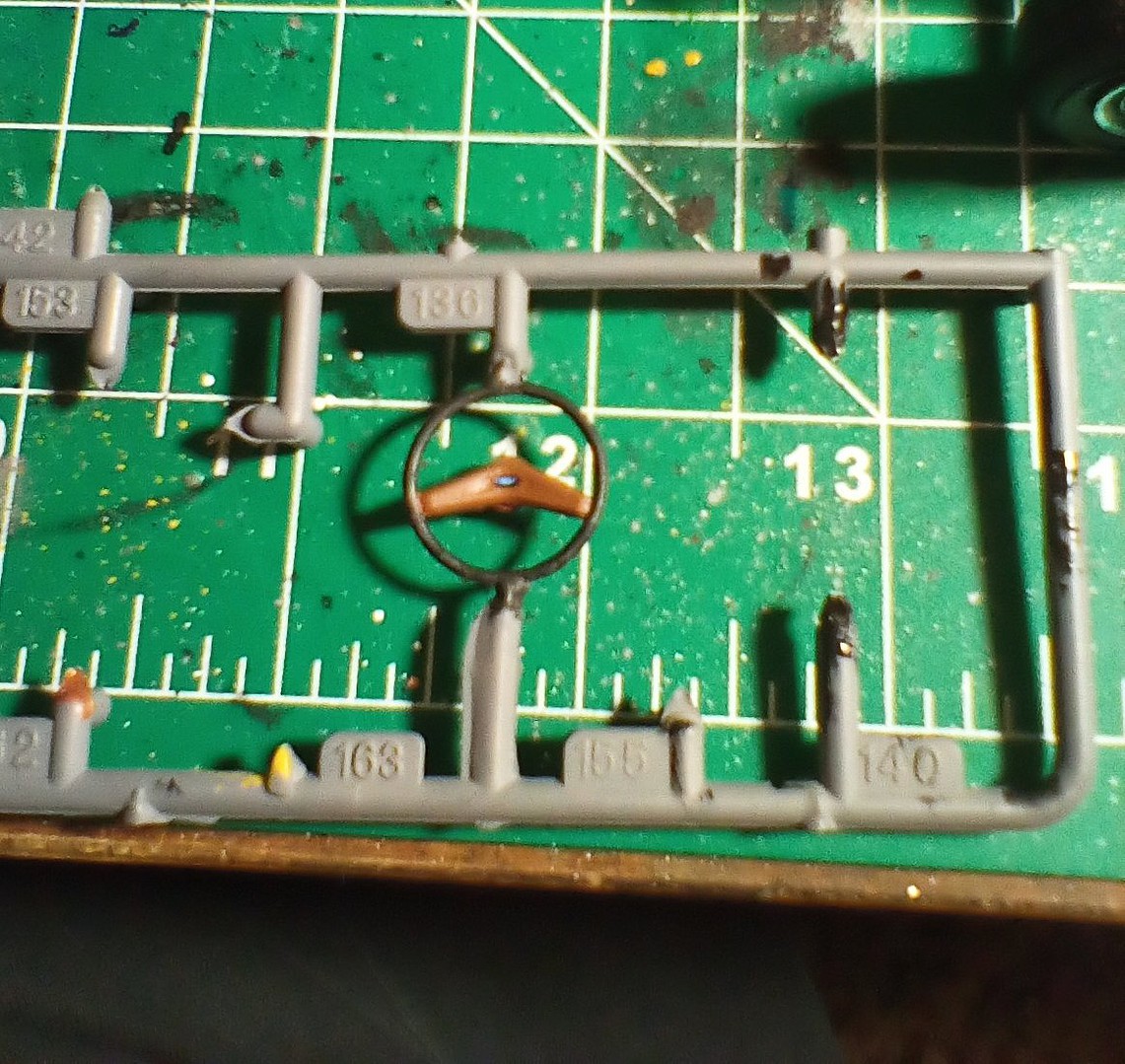 Model Master Leather 1/2 oz Pictures