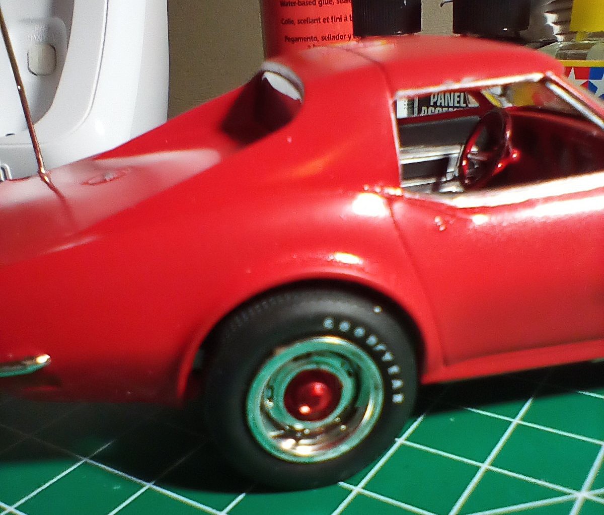 1970 Chevy Corvette Coupe -- Plastic Model Car Kit -- 1/25 Scale ...