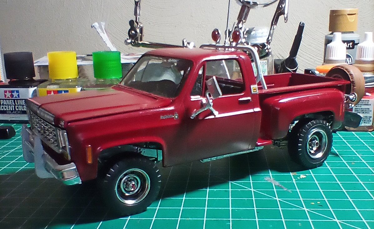 1976 Chevy Sport Stepside -- Plastic Model Car Kit -- 1/24 Scale ...