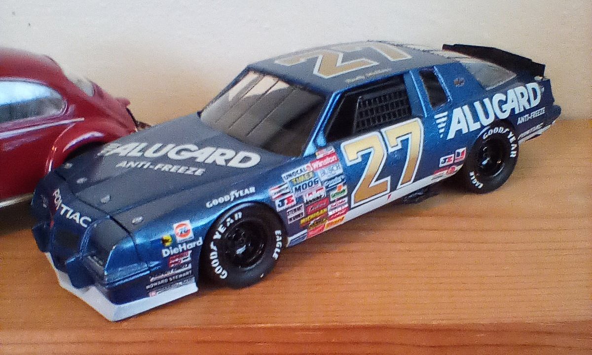 Rusty Wallace #27 Valugard Pontiac 2+2 1986 -- Plastic Model Racecar ...