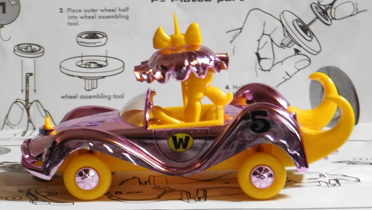 1/32 Wacky Races- Compact Pussycat -- Plastic Model Vehicle Kit -- 1/32 ...