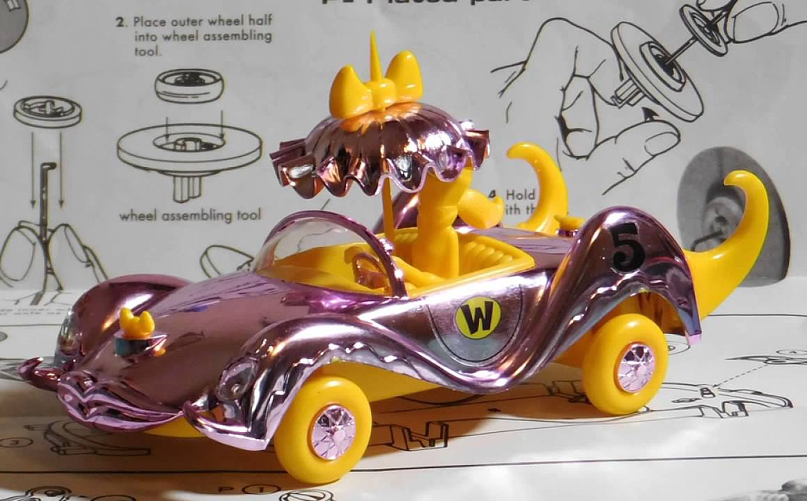 1/32 Wacky Races- Compact Pussycat -- Plastic Model Vehicle Kit -- 1/32 ...