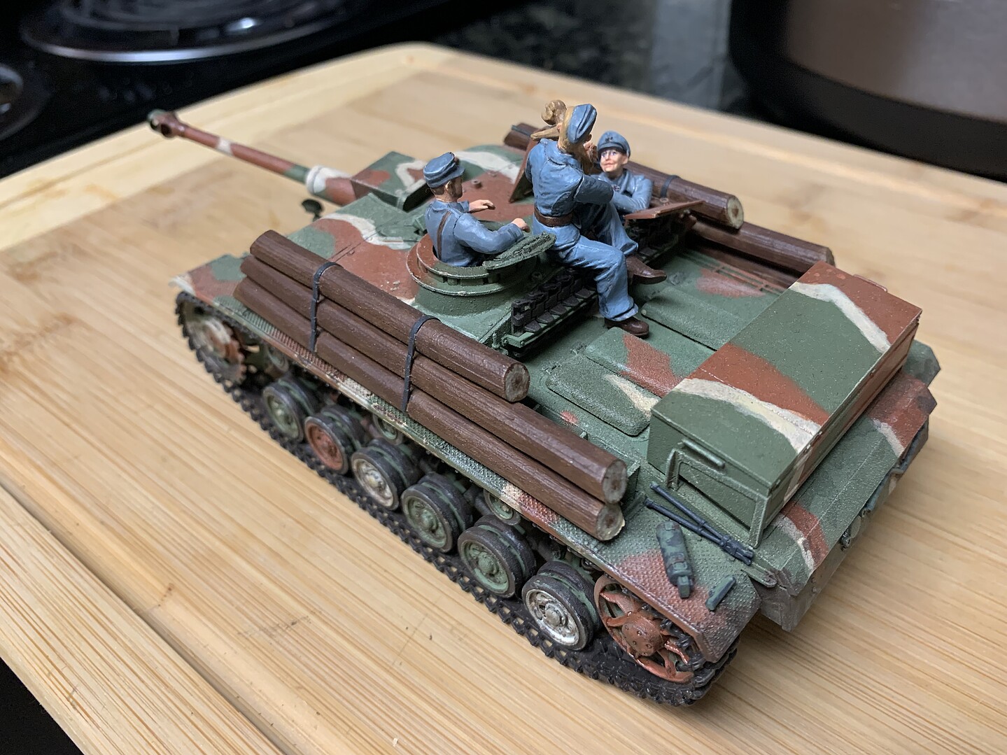 Sturmgeschutz III Ausf.G Finnish Tank -- Plastic Model Military Vehicle ...