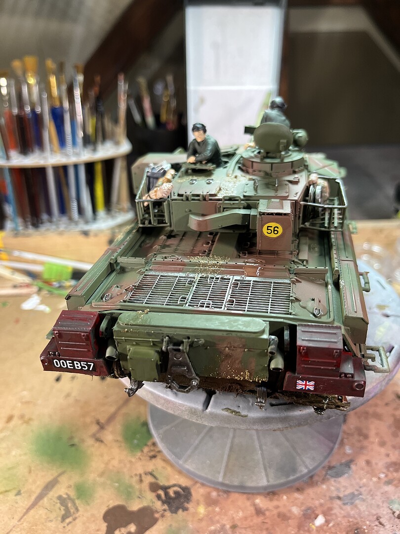 British Chieftain Mk5 Tank -- Plastic Model Military Vehicle Kit -- 1/ ...