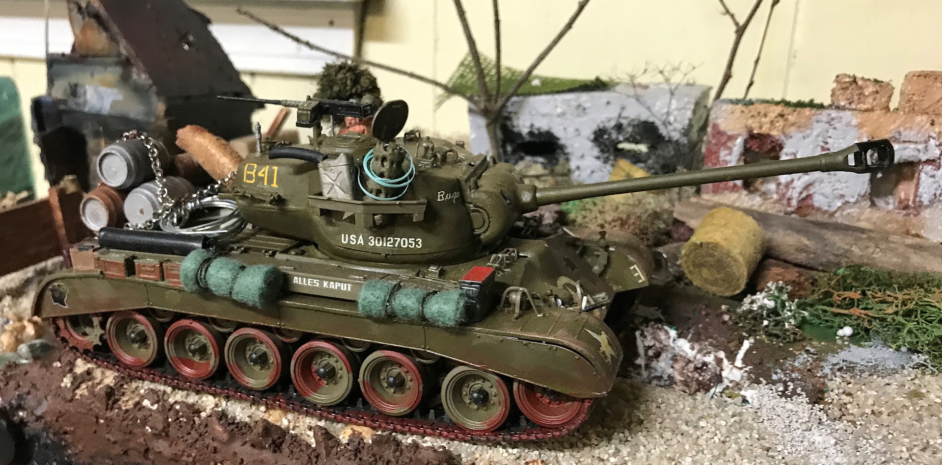 US Med Tank M26 Pershing T26E3 -- Plastic Model Military Vehicle Kit ...