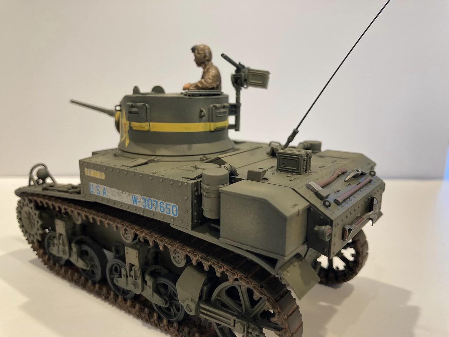 US Light Tank M3 Stuart Late Production -- Plastic Model Military ...