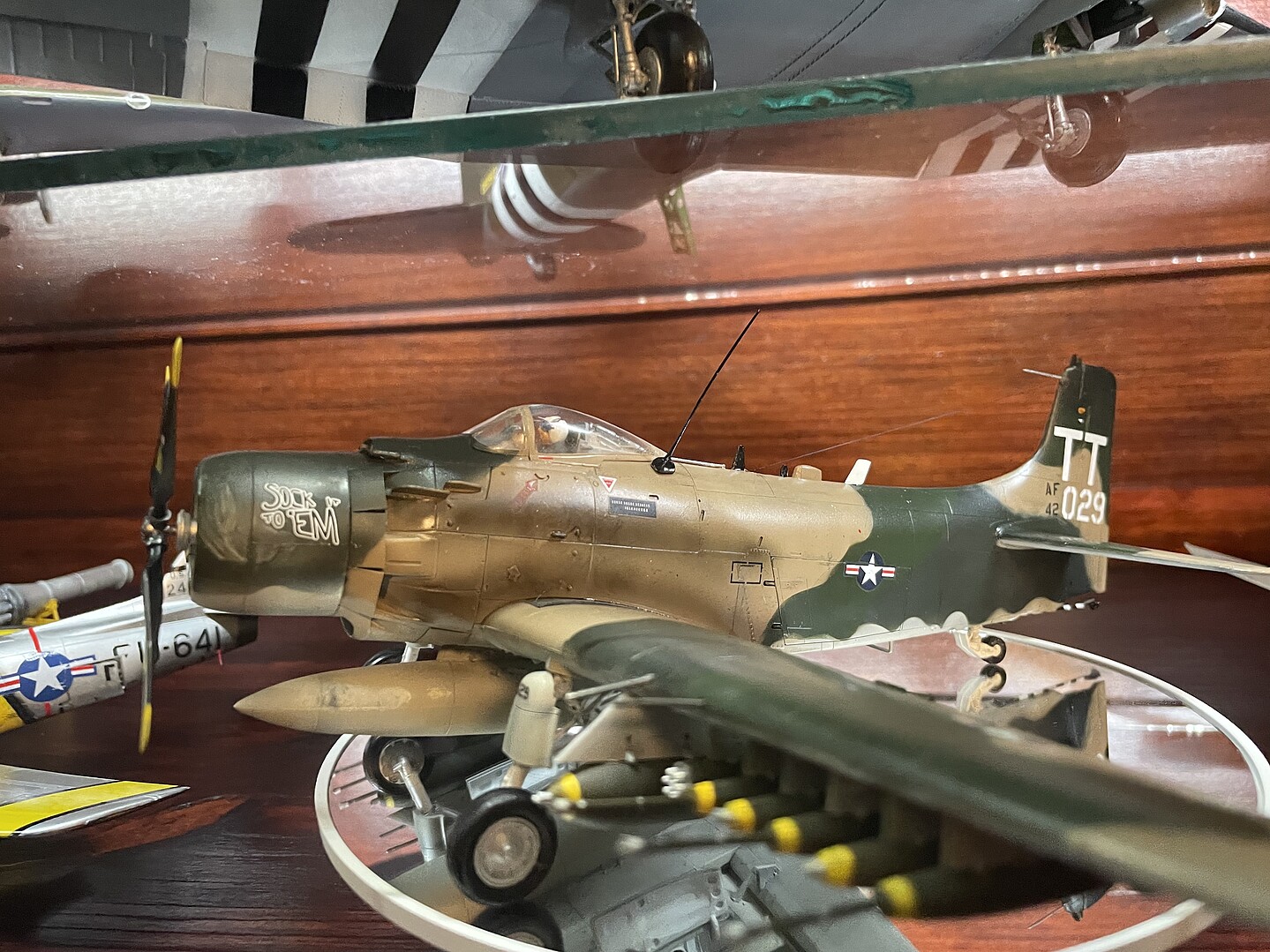 Douglas A-1J Skyraider USAF Attack Aircraft -- Plastic Model Airplane ...