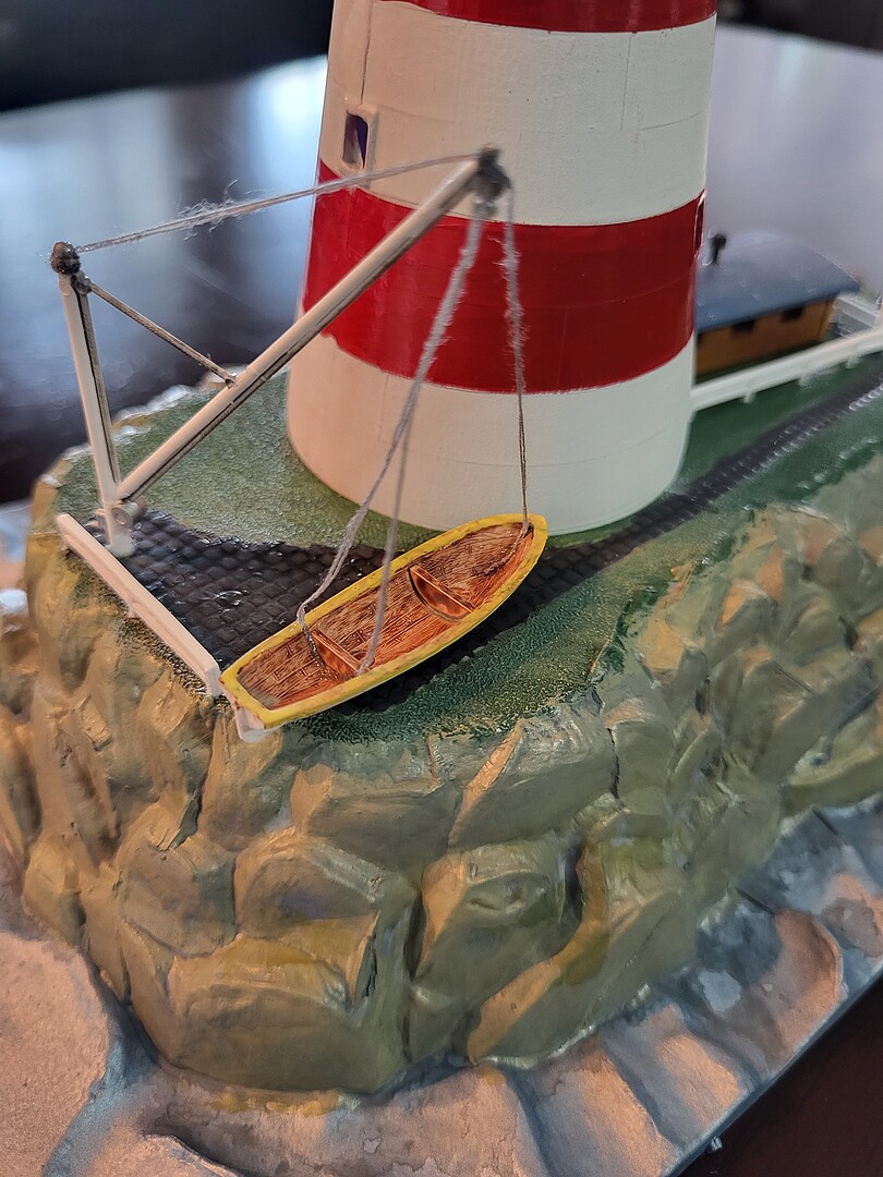 Lighthouse w/Light & Diorama Base -- Plastic Model Diorama Kit -- 1/160 ...