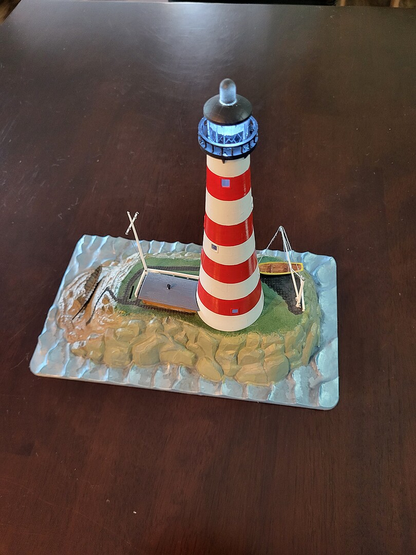 Lighthouse w/Light & Diorama Base -- Plastic Model Diorama Kit -- 1/160 ...