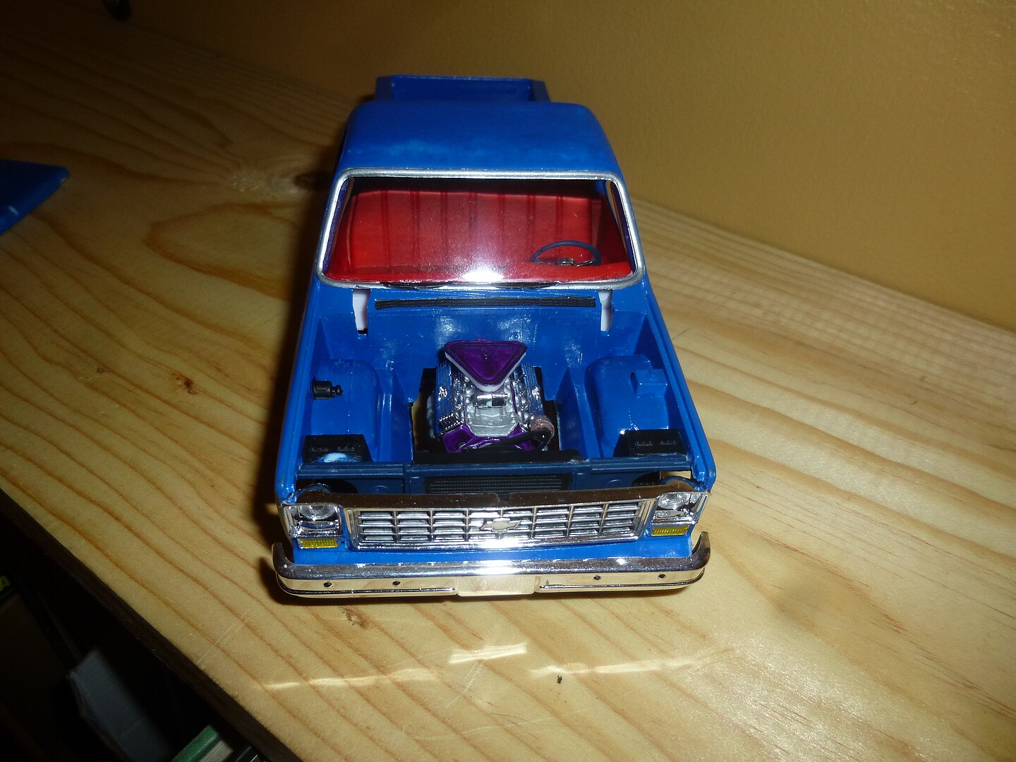 1976 Chevy Sport Stepside -- Plastic Model Car Kit -- 1/24 Scale ...