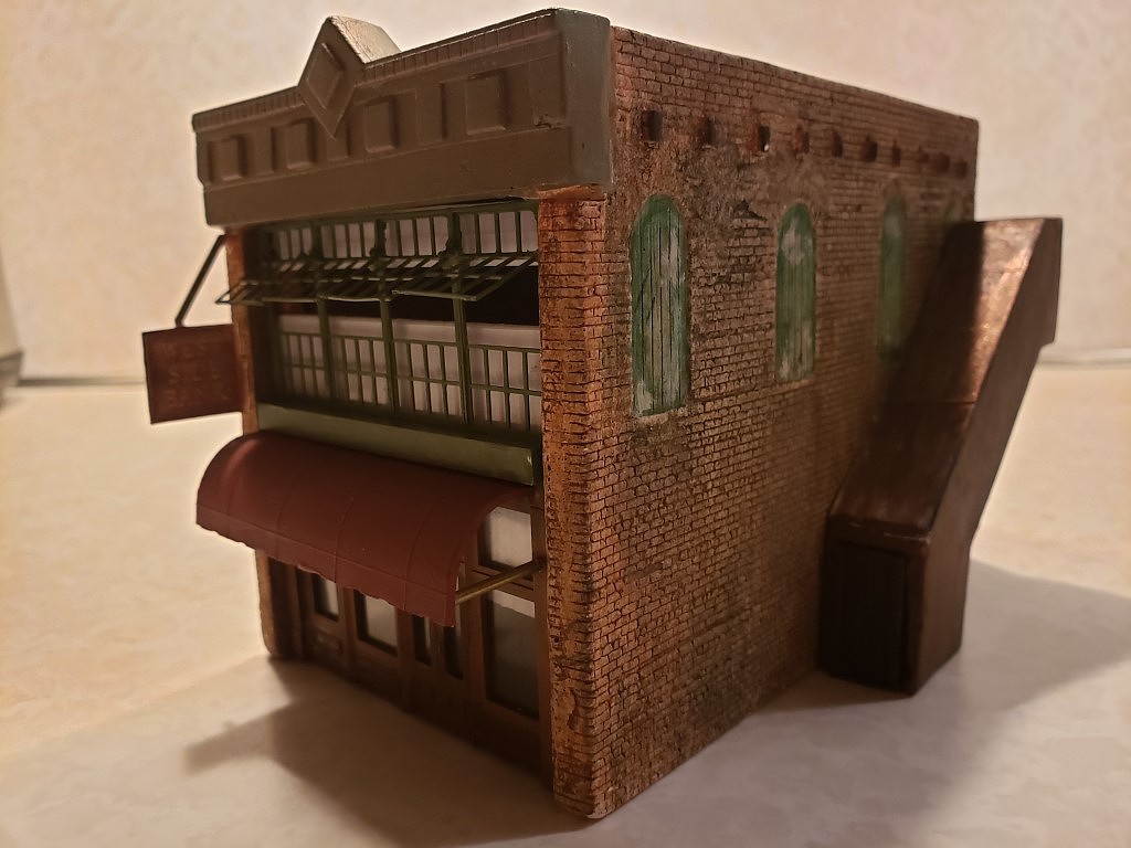 Metals Bank Kit -- HO Scale Model Railroad Building -- #1051 pictures ...
