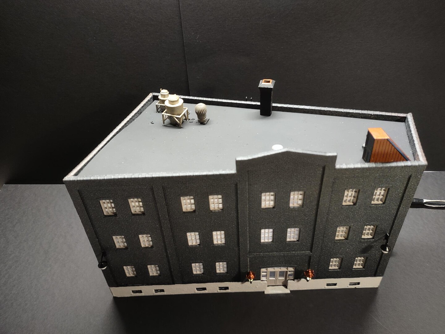 Reliable Warehouse & Storage - Kit -- HO Scale Model Railroad Building ...