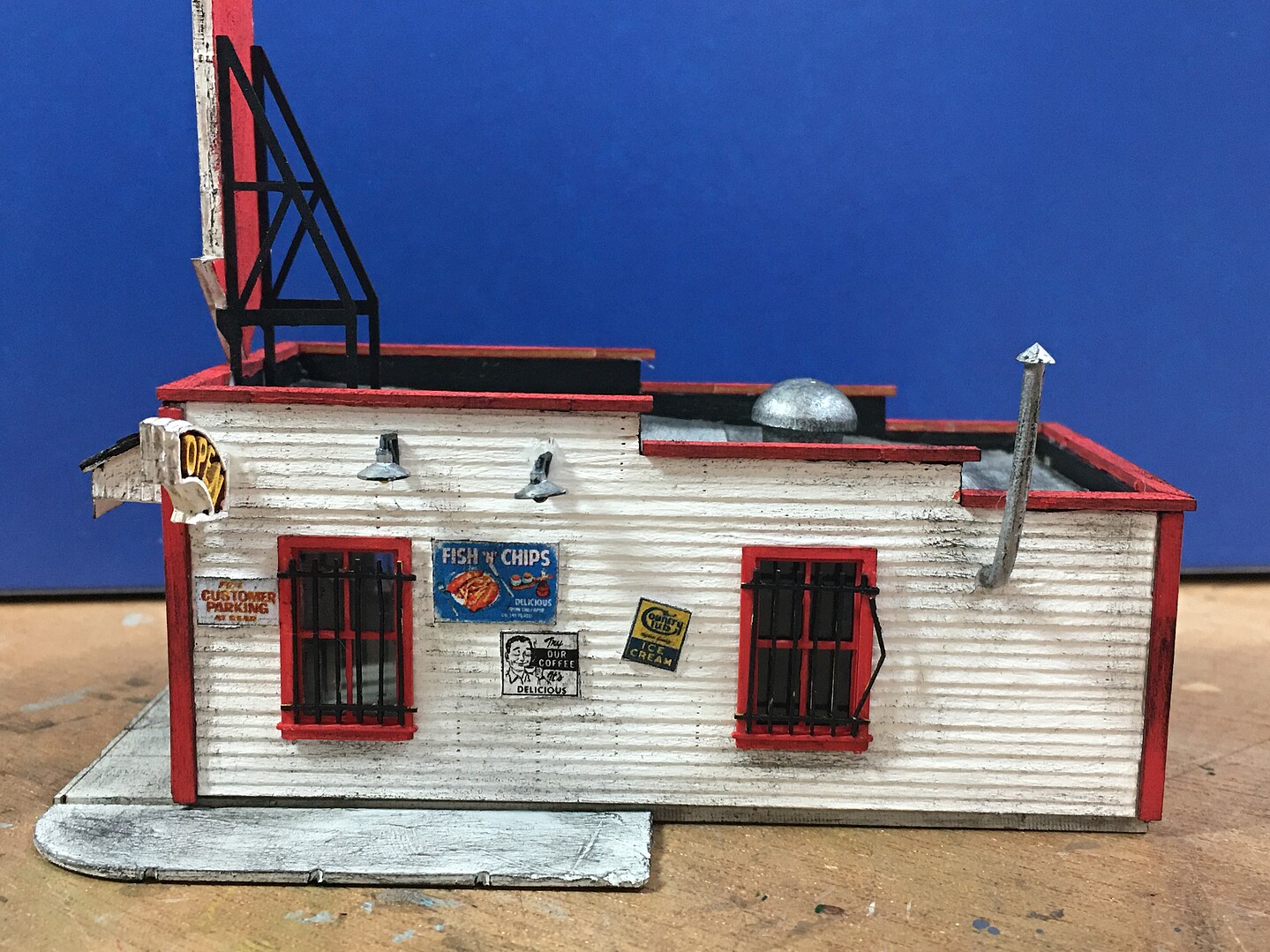 Fred & Red's Cafe Building Kit -- HO Scale Model Railroad Building ...