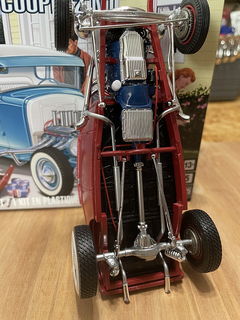 1930 Ford A Coupe (2 in 1) -- Plastic Model Car Kit -- 1/25 Scale ...