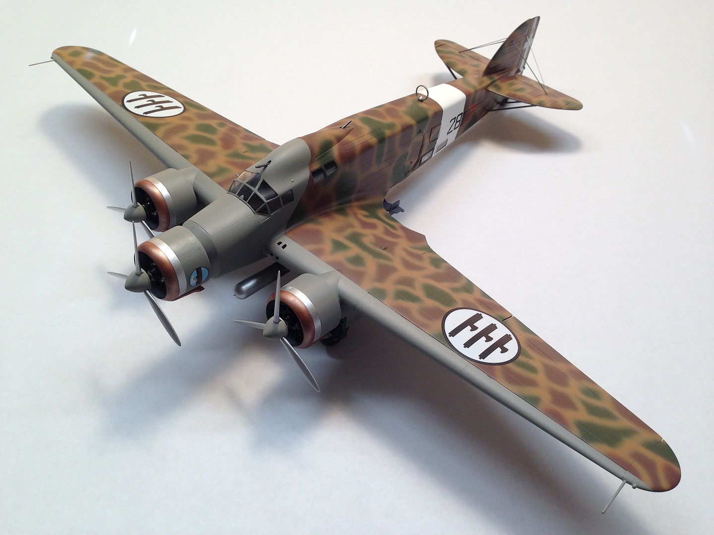 Gallery Pictures Trumpeter Savoia Marchetti 79-II Sparviero Italian ...